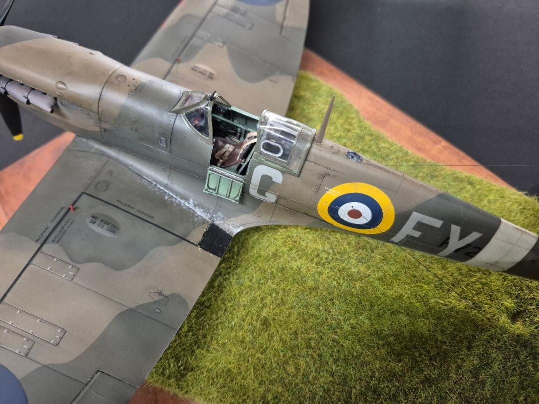 Kotare Spitfire Mk. Va - Ready for Inspection - Large Scale Planes