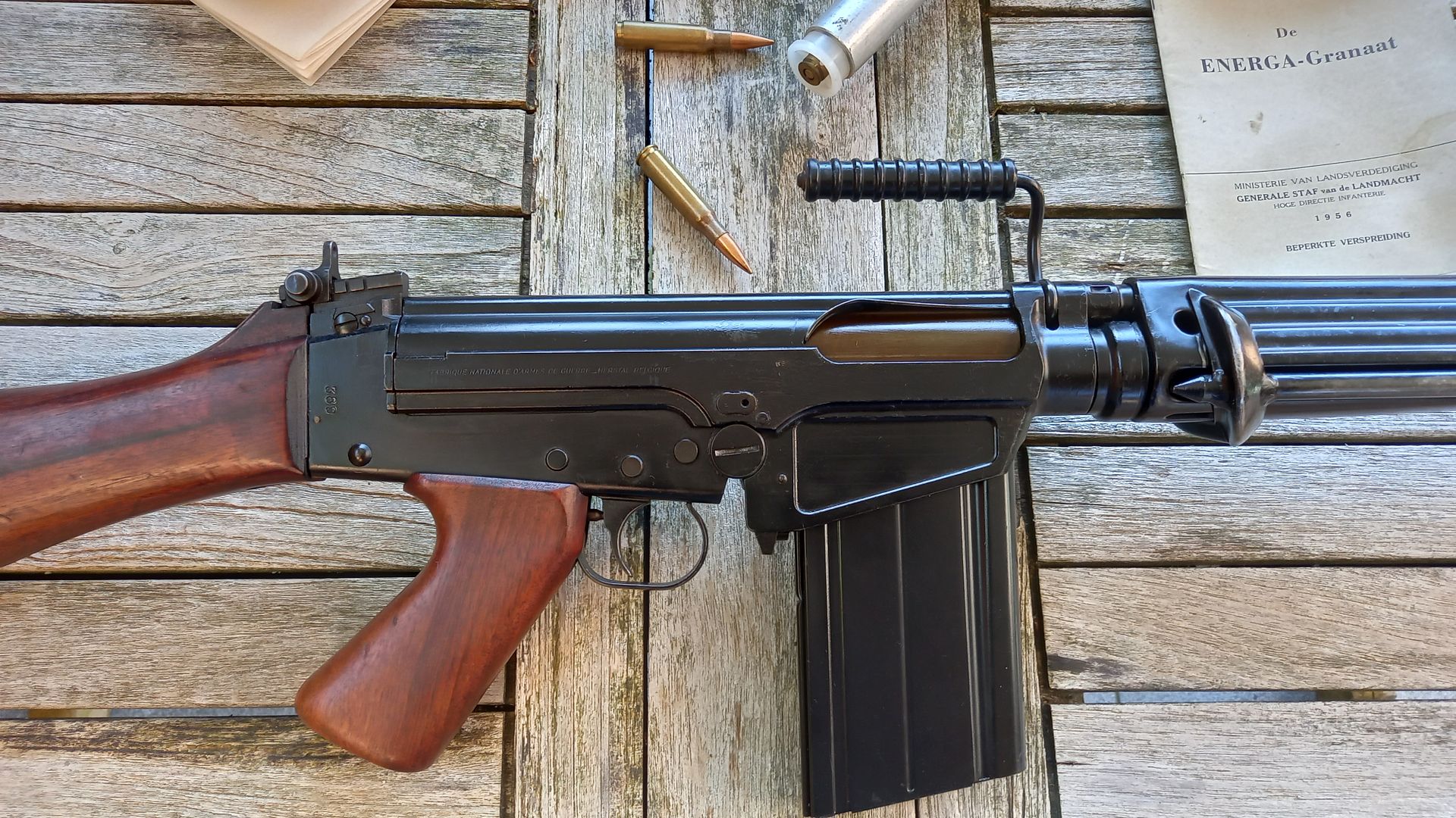 5 original FN G1's, all different, all full auto and 3 from the MECAR ...