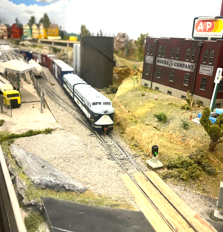 MODELING - Weekend Foto Fun, May 23, 2025 | TrainBoard.com - The ...