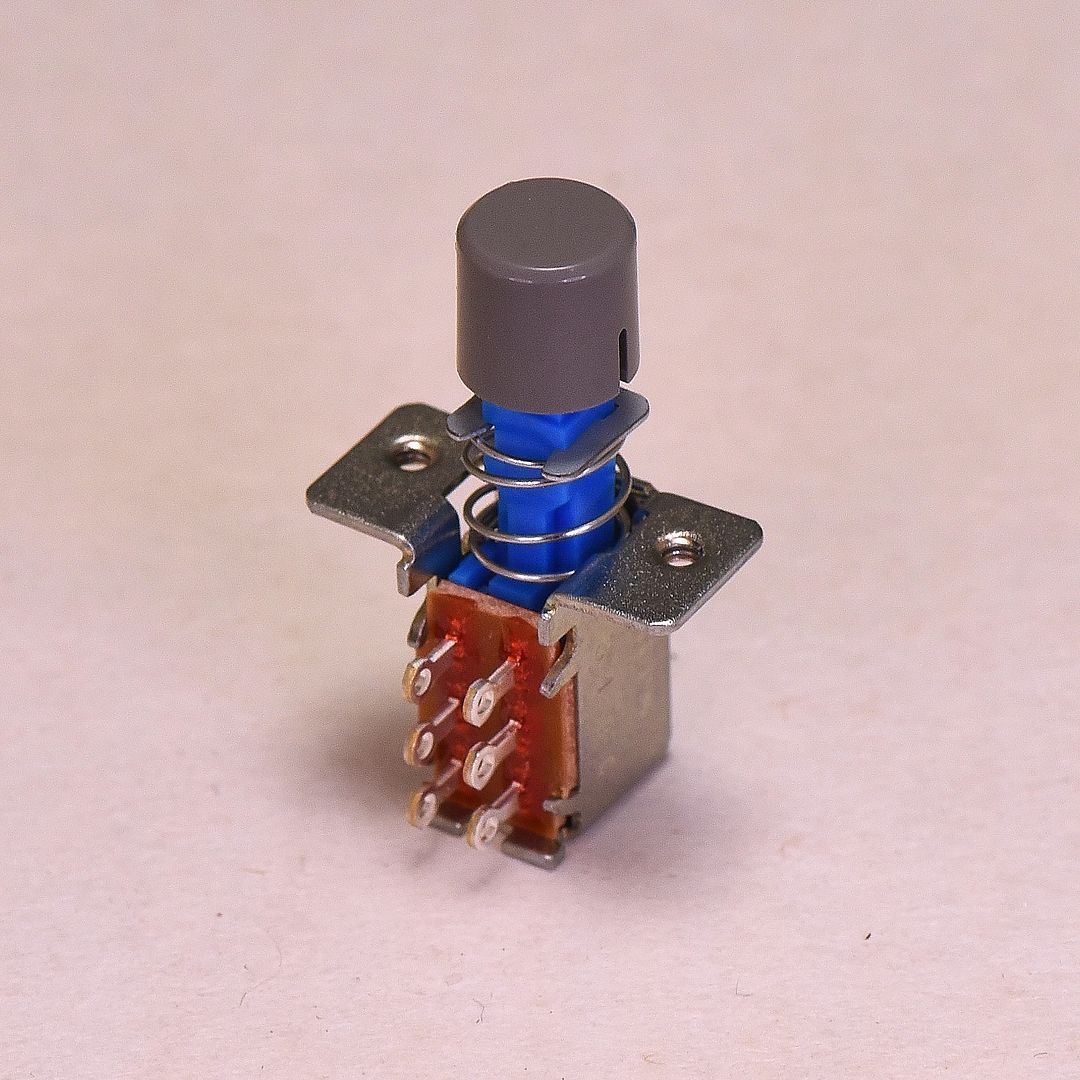 James Tyler/Fender style Push Button switches - Guitar Discussions on ...