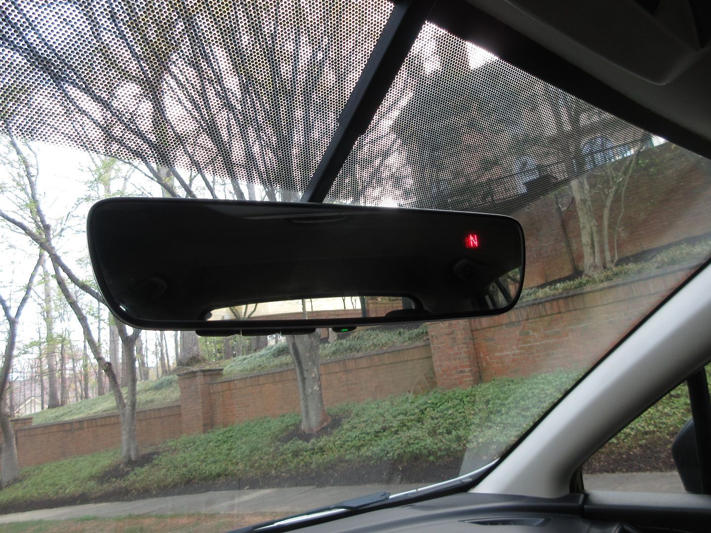 Would all late model Imprezas be pre-wired for an auto-dimming mirror ...