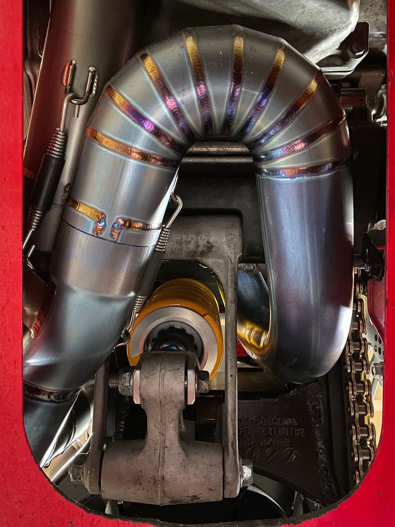 LadyBird titanium full exhaust questions. | RC51 Forums