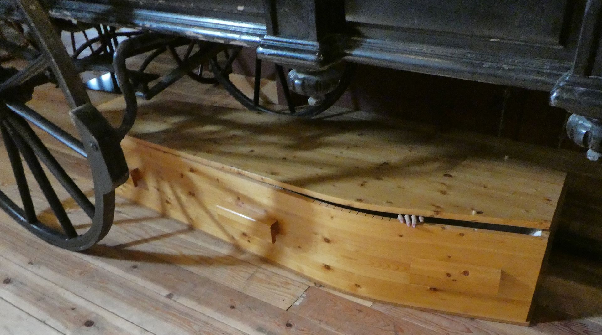 Northwest Carriage Museum: Carved Panel Hearse (photo diary) - Daily Kos