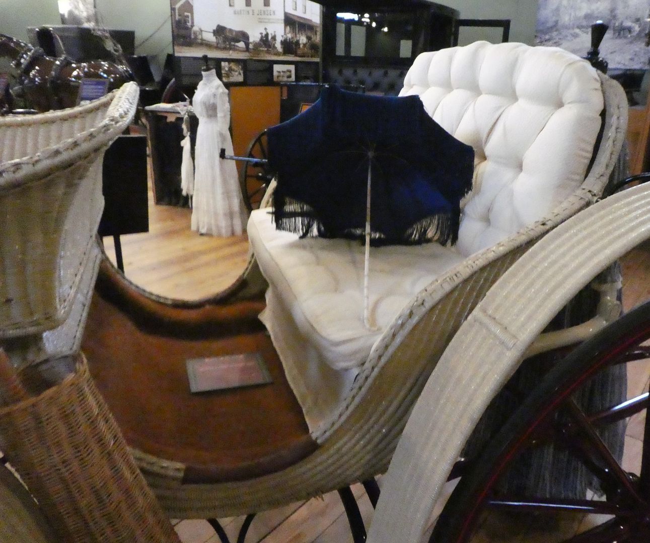 Northwest Carriage Museum: A couple of phaetons (photo diary)