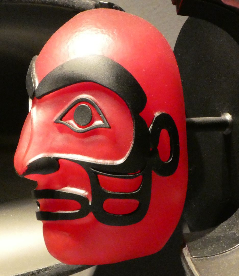 Indians 101: Tlingit Copper and Raven Transformation Mask (photo diary)