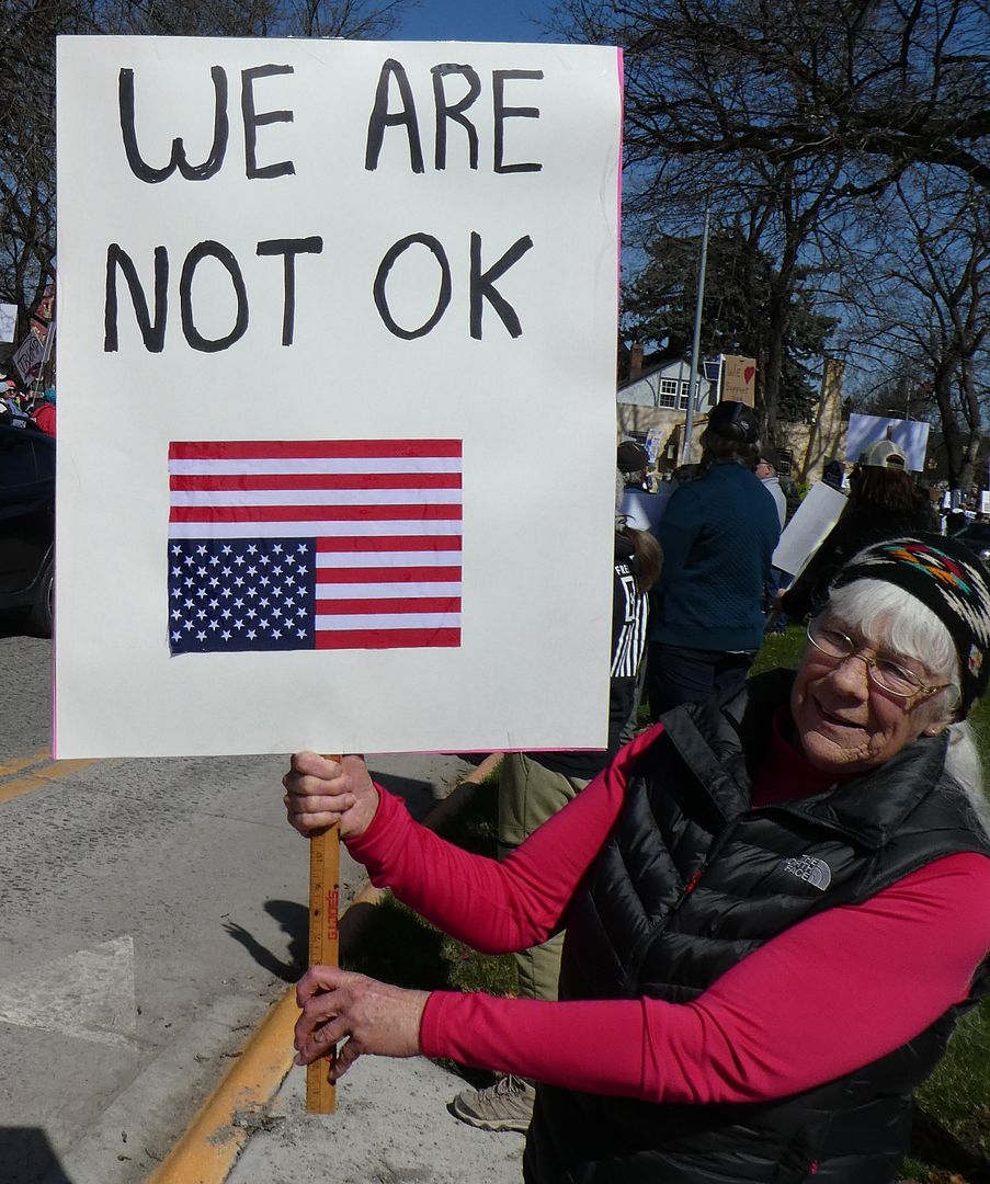 Hands Off Signs: Kalispell, Montana (photo diary)