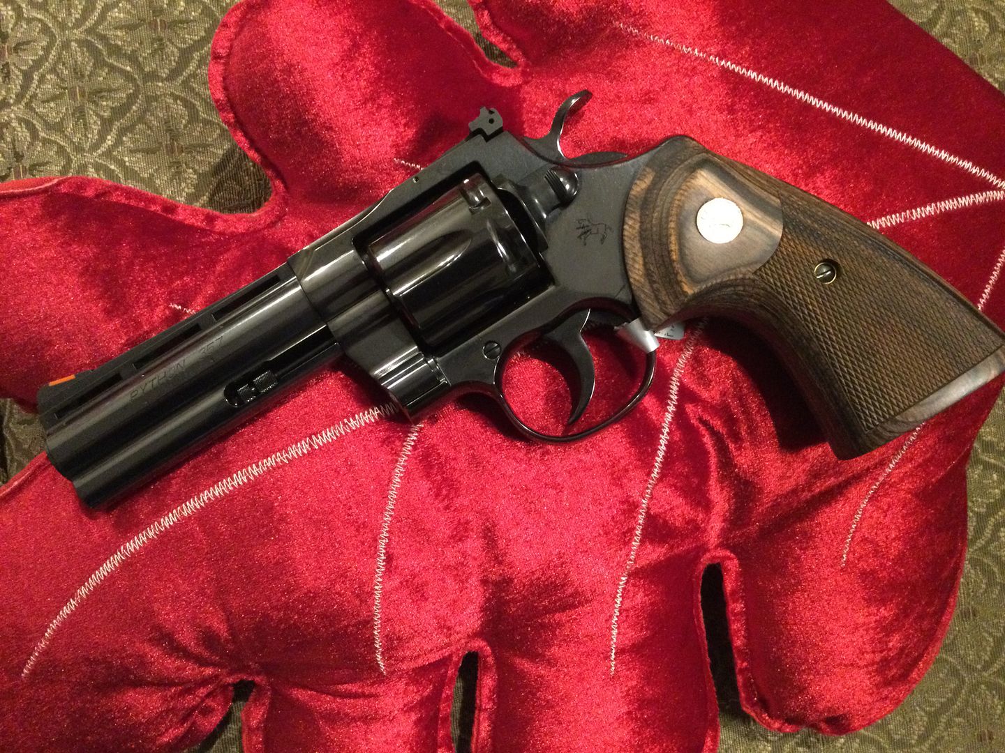 Luv Me a 4in 🐍 Lets See Those 4inchers | Colt Forum