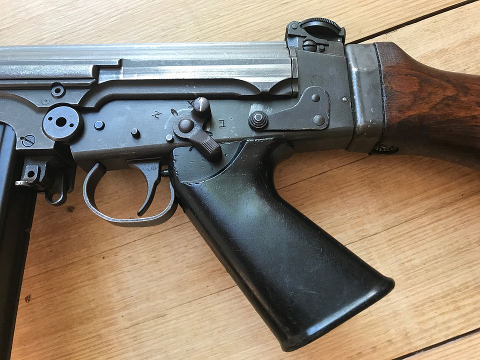 The FAL CREST and receiver reference picture collection | The FAL Files