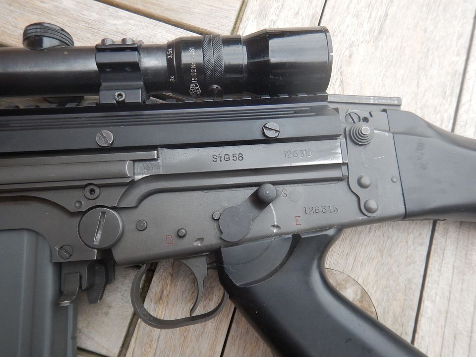 The FAL CREST and receiver reference picture collection | The FAL Files