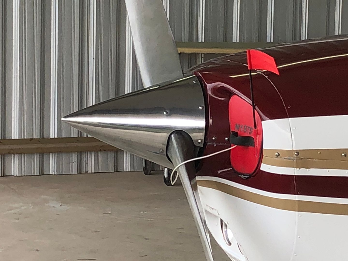 Chrome spinner on a cessna legality? | Pilots of America