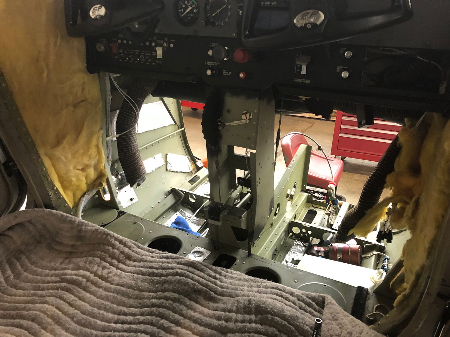 Damaged crinkled firewall 172H | Pilots of America