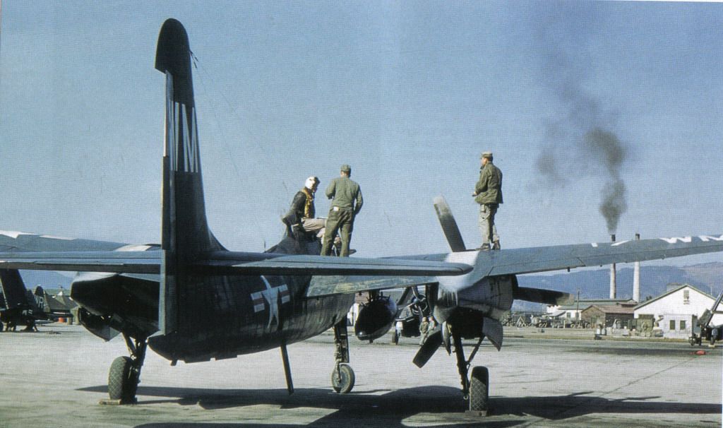 Korean War era F7F Tigercat weathering question - Aircraft Cold War ...