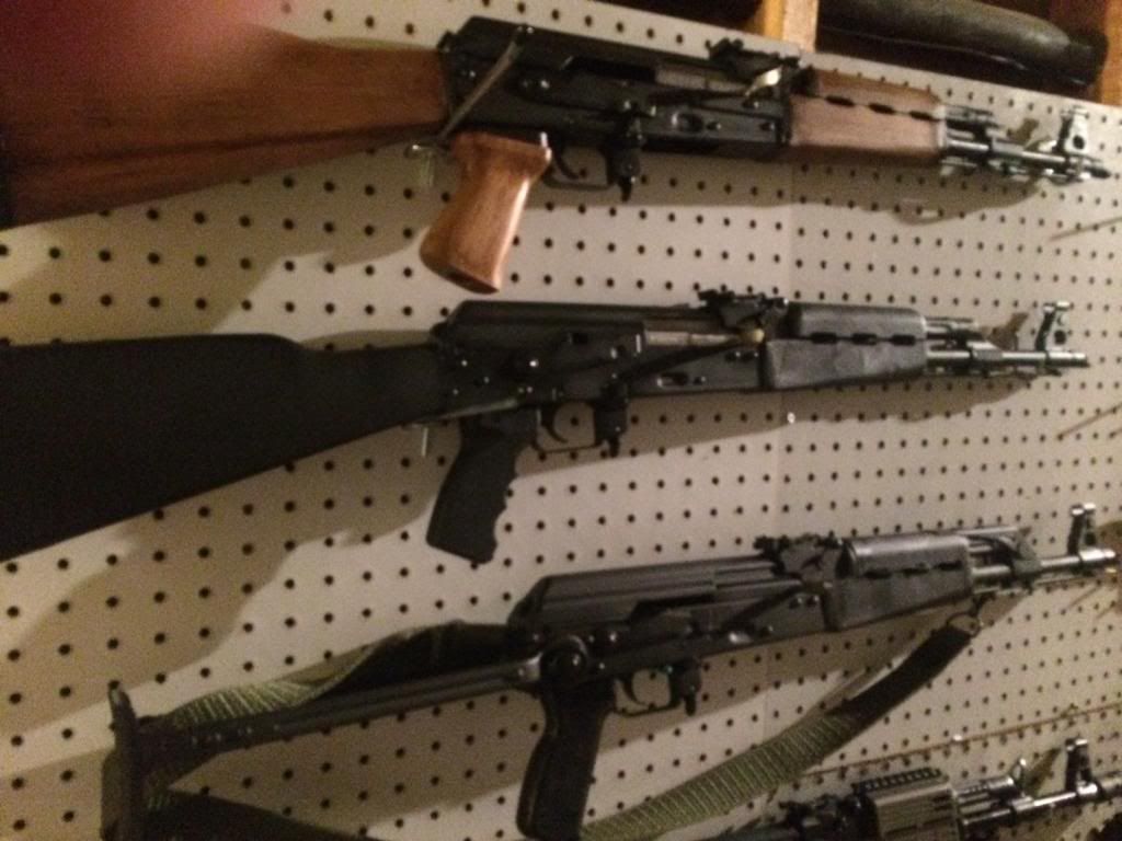 Let’s see those TEOTWAWKI kiss battle rifles > General Discussion ...