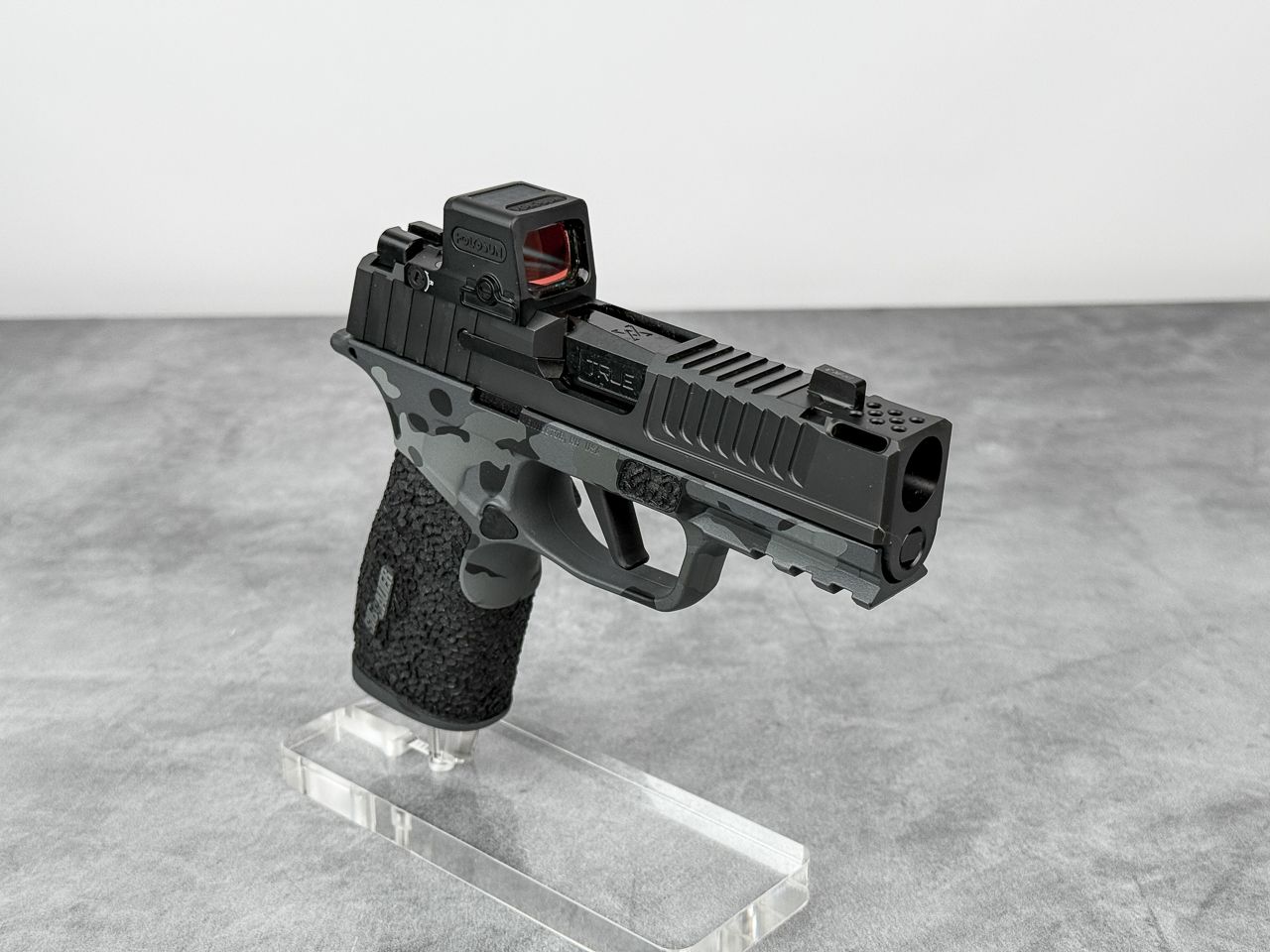 Sig P365 XMacro Comp - Custom Urban Camo/DLC w/ Holosun EPS Carry Green ...