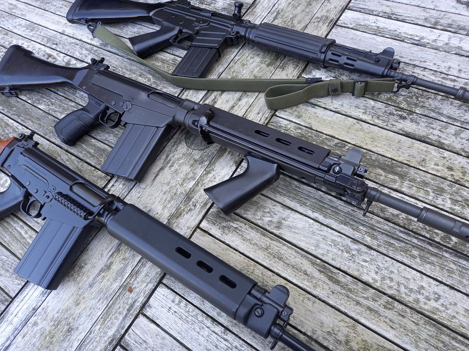 FAL Forward Grips | The FAL Files