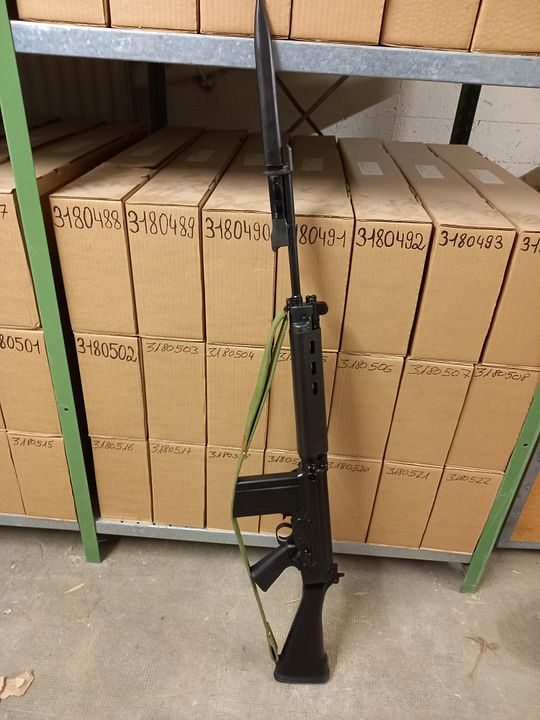 The Luxembourg FN FAL in detail. Part 2 : The mythic Luxembourg FN FAL ...