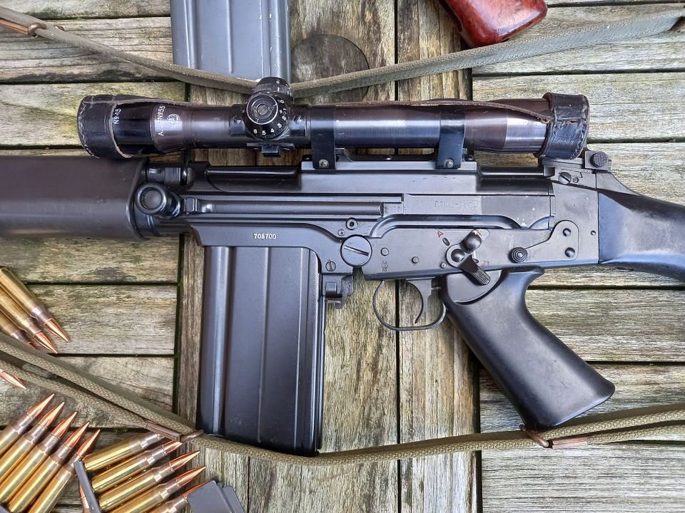 The Luxembourg FN FAL in detail. Part 2 : The mythic Luxembourg FN FAL ...