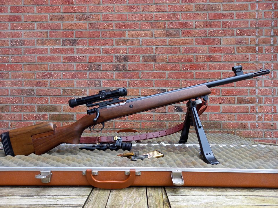 The special FN 30-11 sniperrifle for the Belgian gendarmerie ...