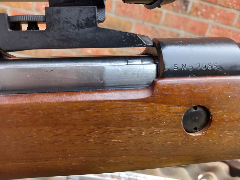 The special FN 30-11 sniperrifle for the Belgian gendarmerie ...