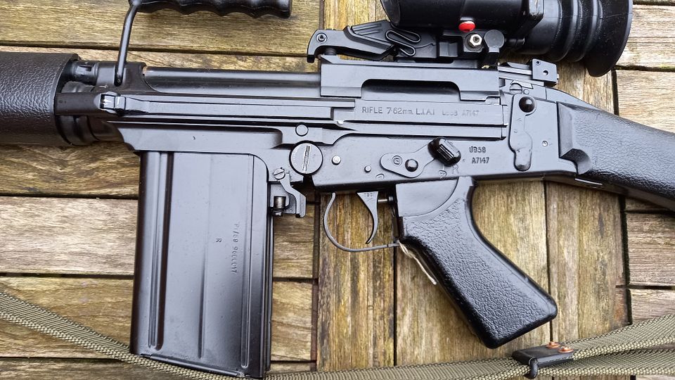 Rifle 7.62mm L1A1 UB58 A7147 + TRILUX L2A2 British BSA production rifle ...