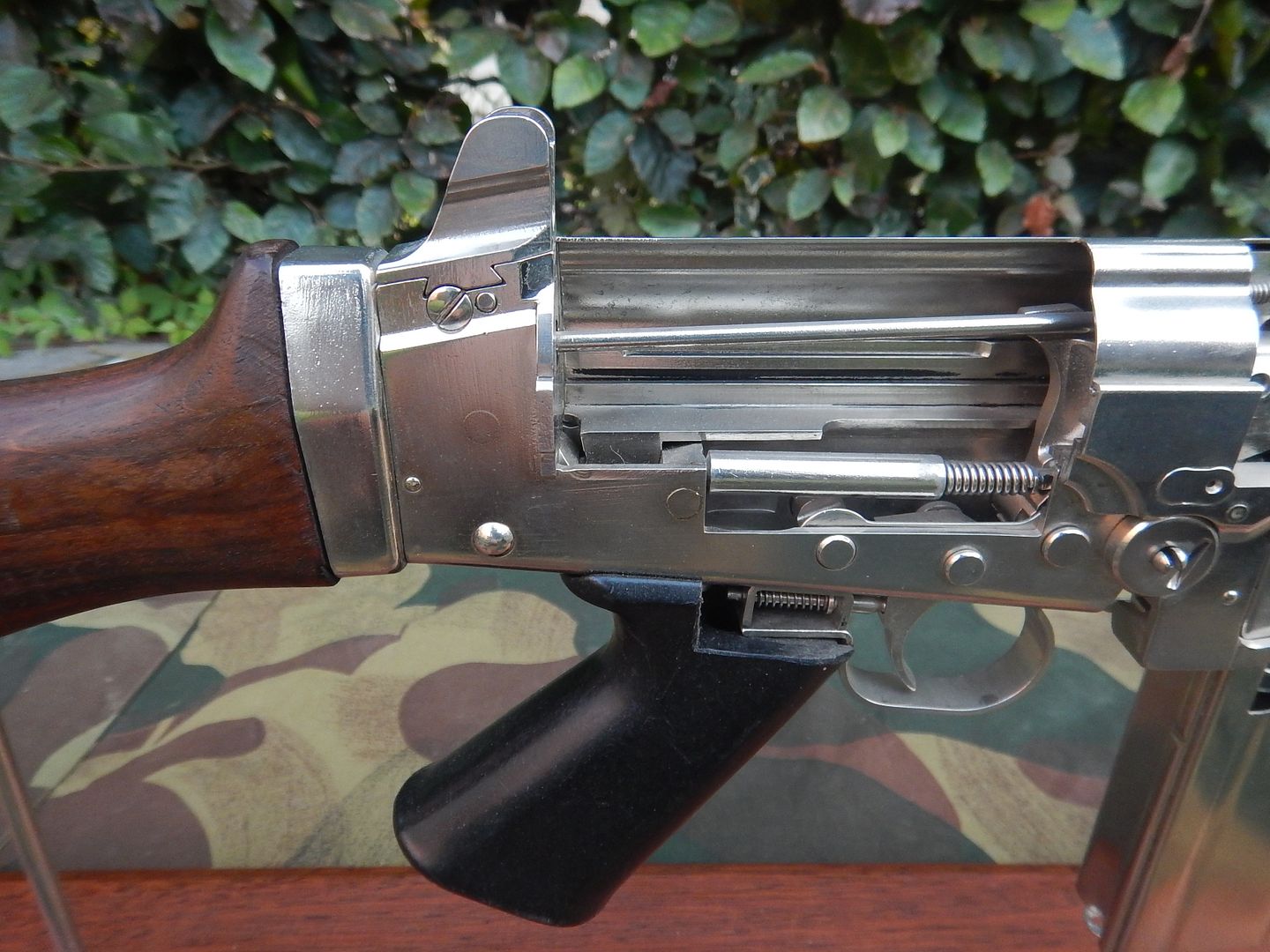 Exceptional rare didactical Dutch silverplated FN FAL, Cutaway model ...
