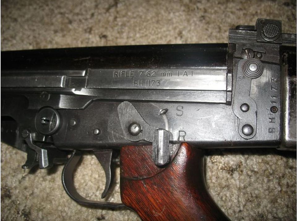 The FAL CREST and receiver reference picture collection | The FAL Files