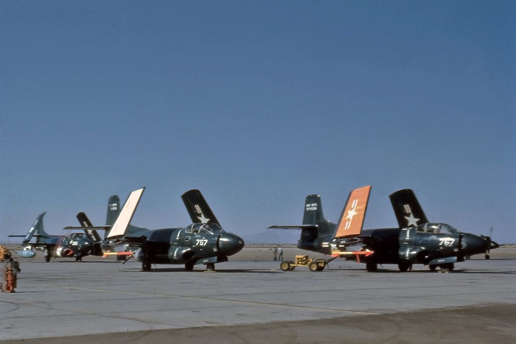 China Lake Photos: - Aviation Photography - Britmodeller.com