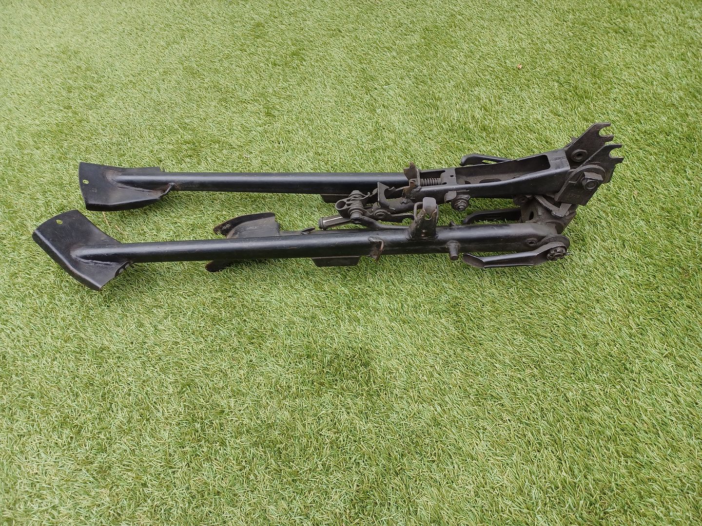 WTS: U.S. M2 .50 cal M3 Tripod, PKM Tripod, German DISA MG3 Buffered ...