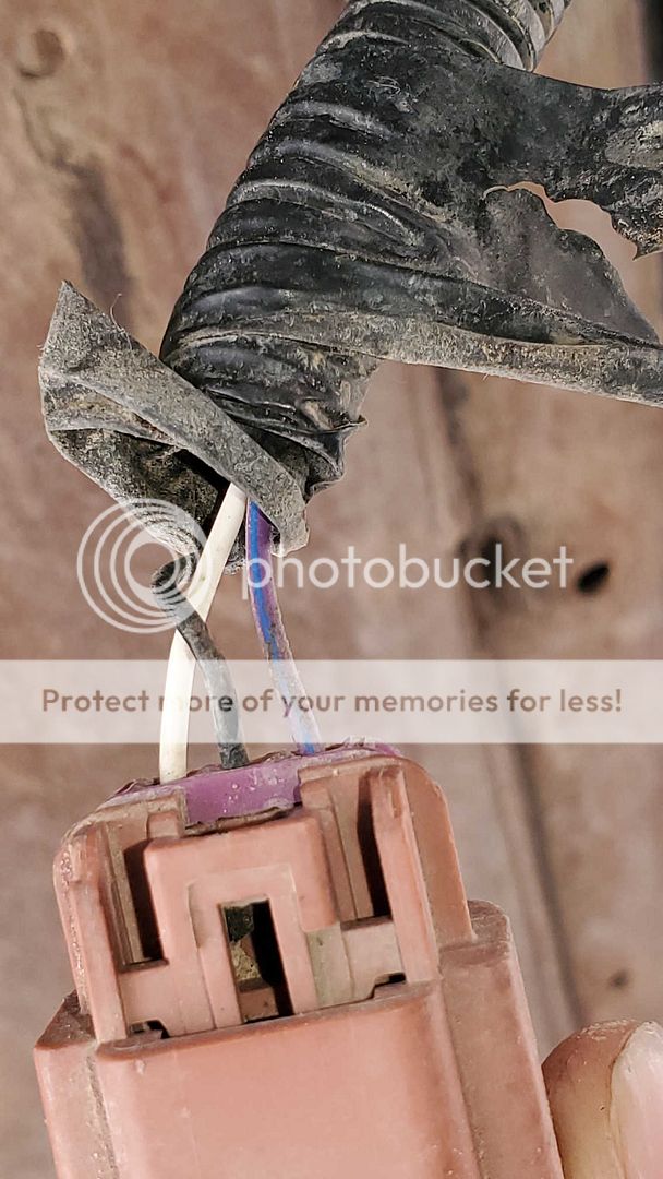 Fuel Composition Sensor | Chevy Silverado and GMC Sierra Forum