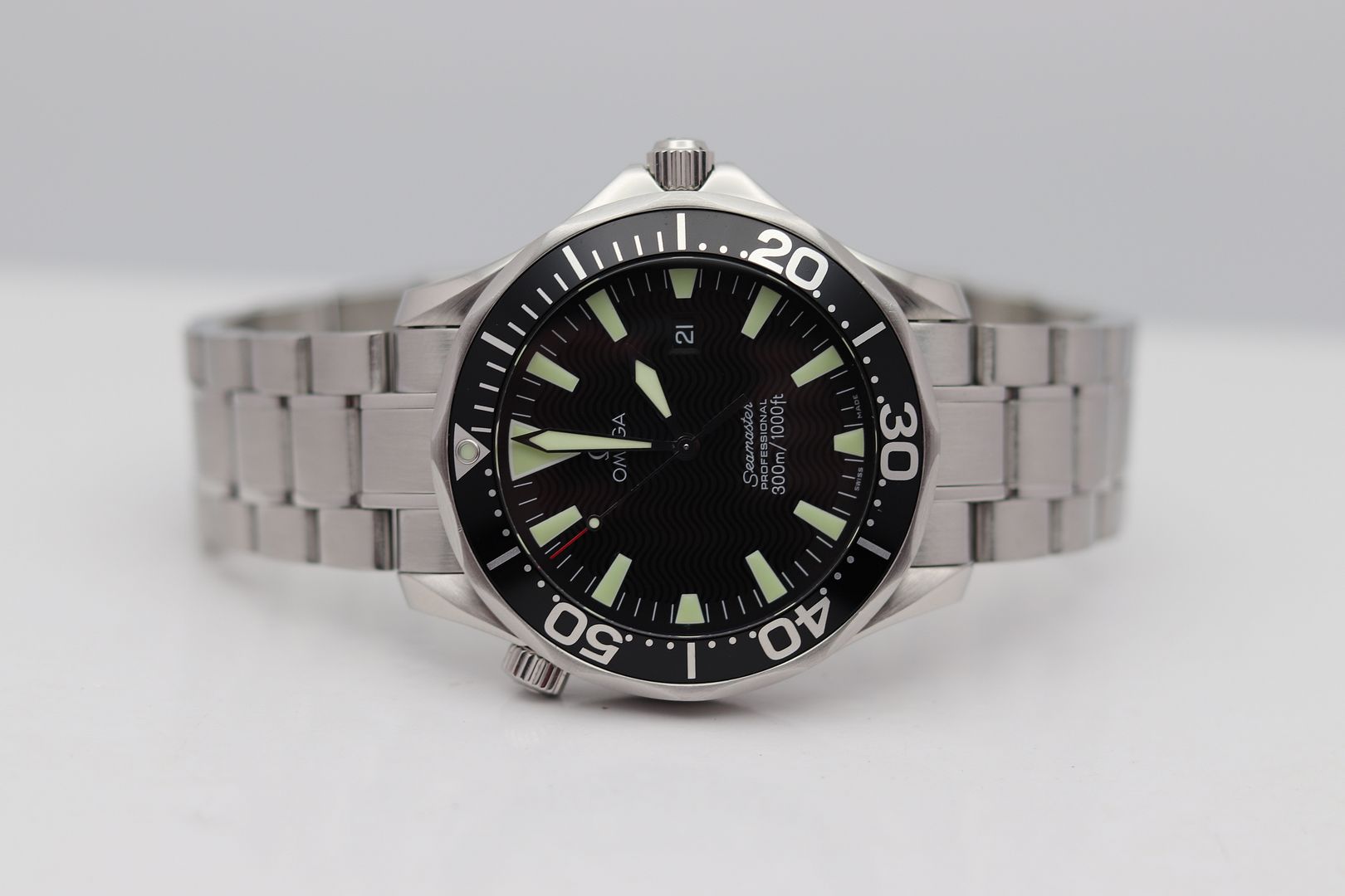 SOLD Omega Seamaster Pro 300M SMP 2264.50 Black Wave Dial "Peter Blake ...