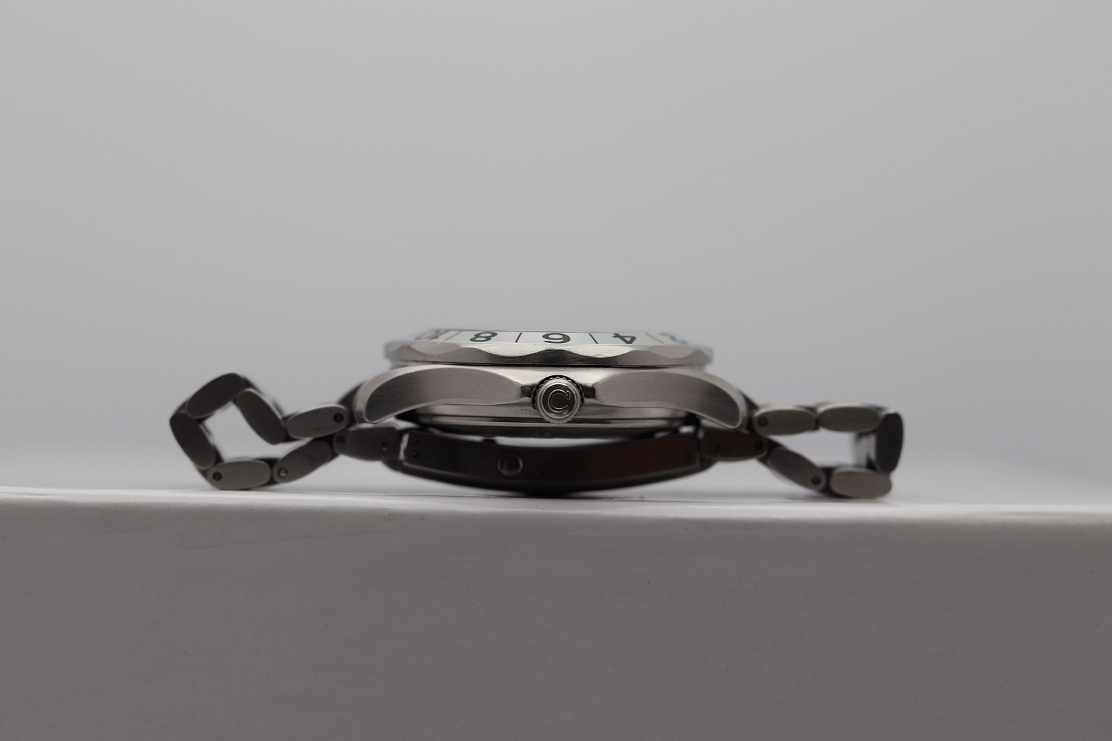 SOLD Omega Seamaster Pro "The Great White" 300M GMT 2538.20 Wave Dial ...