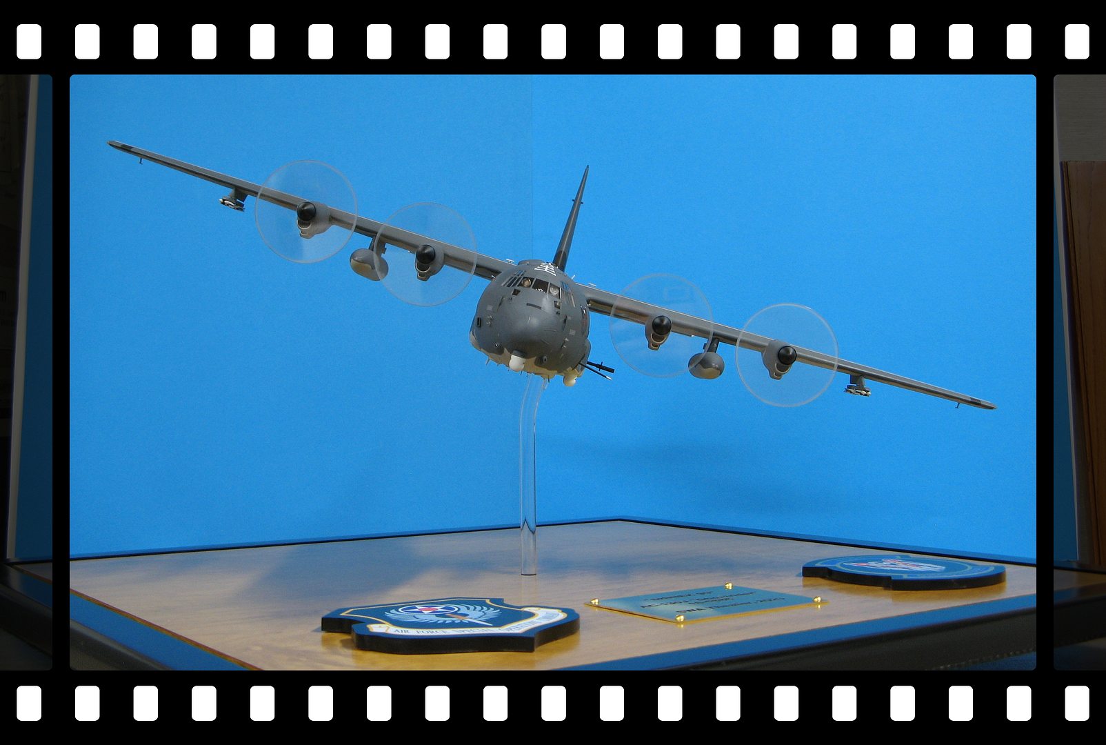 1/72nd AC-130J "GHOSTRIDER", 4th SOS,"SHRIEK 99" - Non-LSP Works ...