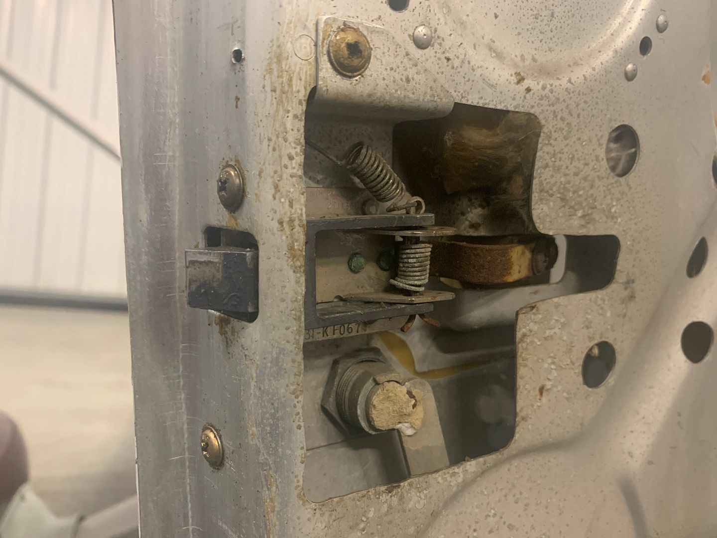 Cessna Baggage Door Lock | Pilots of America