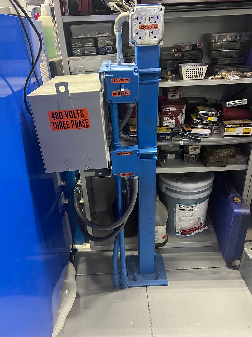 Kearney and Trecker #2D Rotary Head Mill | The Hobby-Machinist