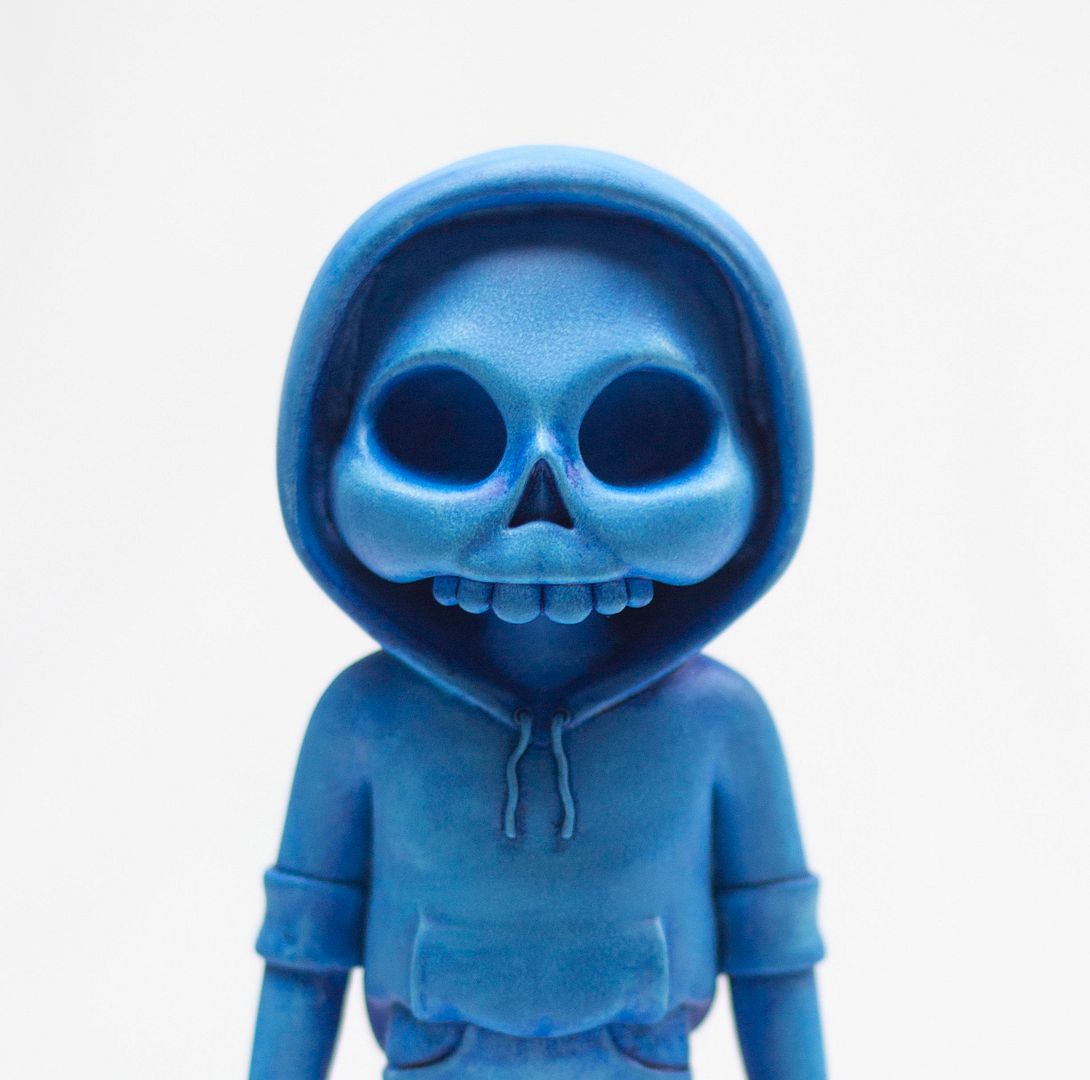 Roger ‘First Time’ edition resin art toy released from RG Art Lab ...