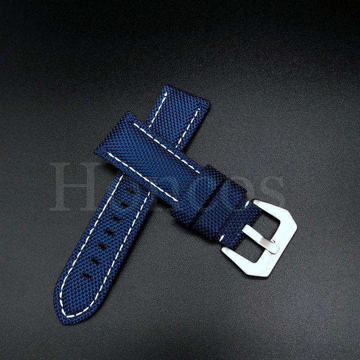 Straps for Breitling Avenger 43 blue dial | WatchUSeek Watch Forums