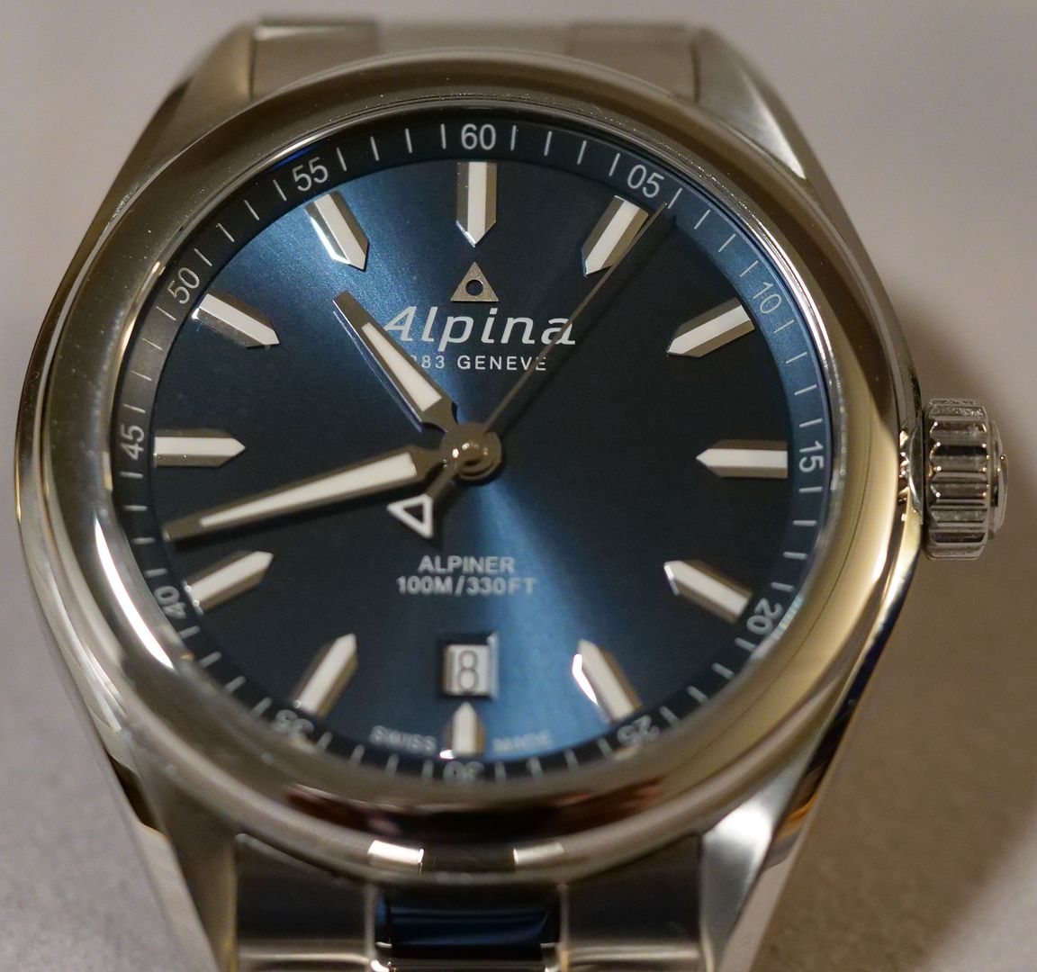 Wanted to try out Alpina - Perhaps one of the best affordable watches ...