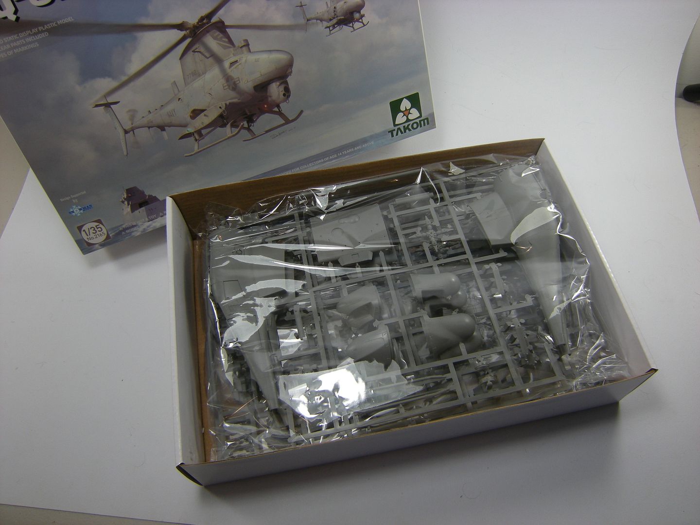 1/35 Takom MQ-8B Fire Scout - Go Large Or Go Home GB - Britmodeller.com