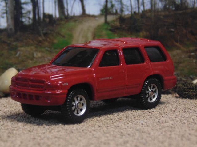 Dodge Durango - Diecast Garage