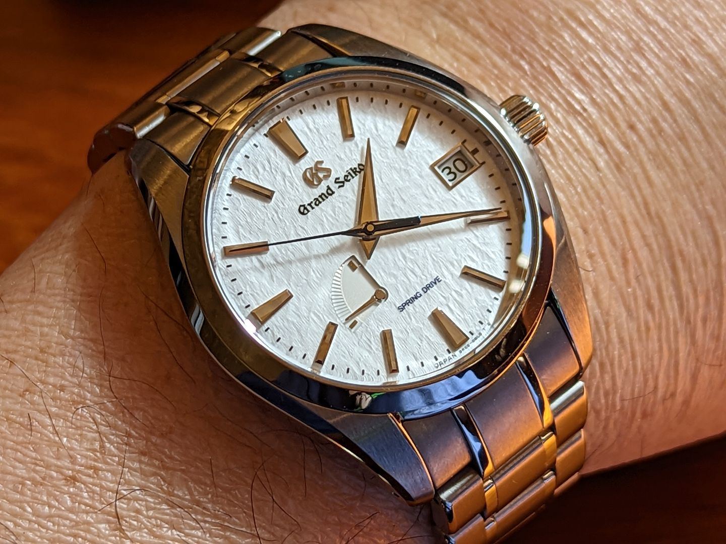 TimeZone Sales Corner FS Grand Seiko SBGA211 Snowflake
