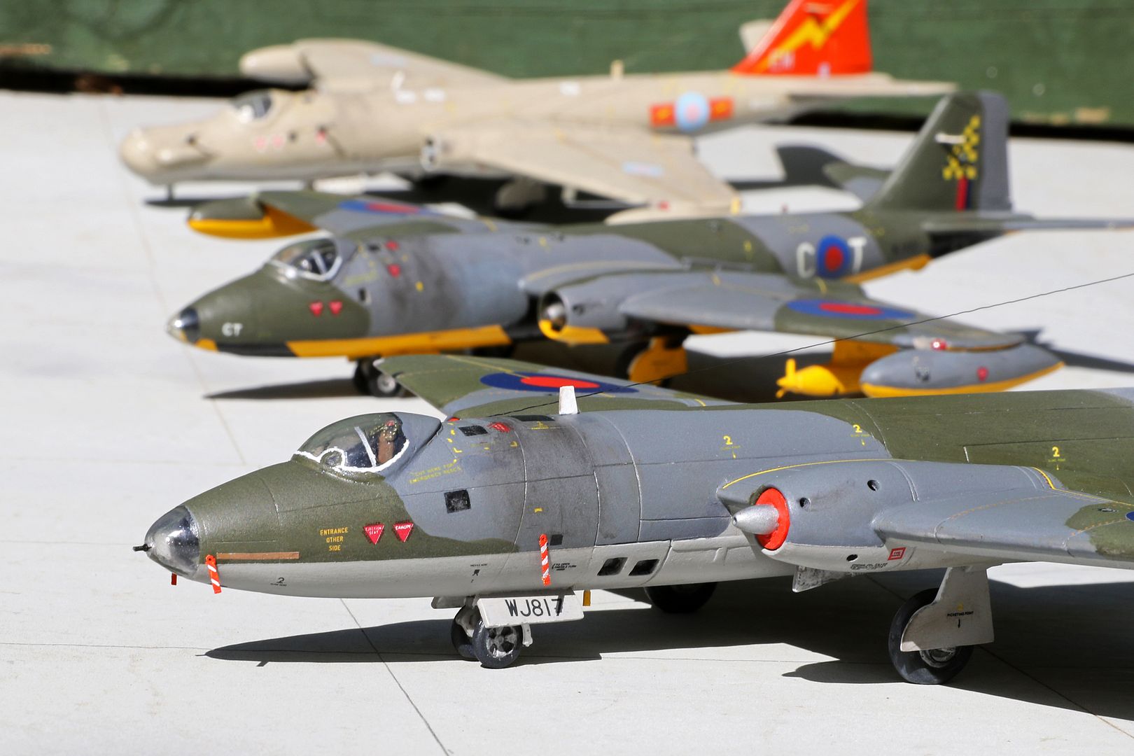 1/72 Canberra PR.7 WJ817 13 Sqn RAF - Ready for Inspection - Aircraft ...