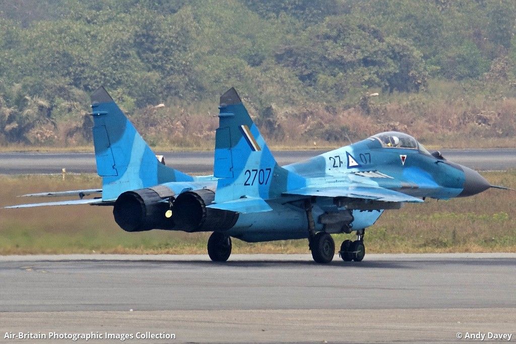MiG-29 Myanmar Air Force 1:48- Academy: Never again! - Ready for ...