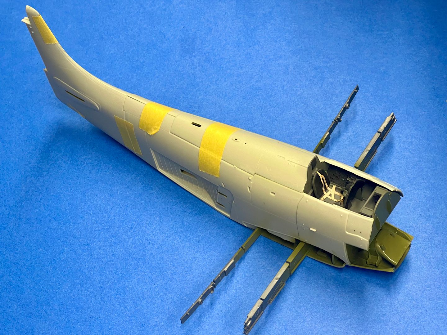 Big Spad - Zoukei-Mura SWS A-1H Skyraider - Go Large Or Go Home GB - Britmodeller.com