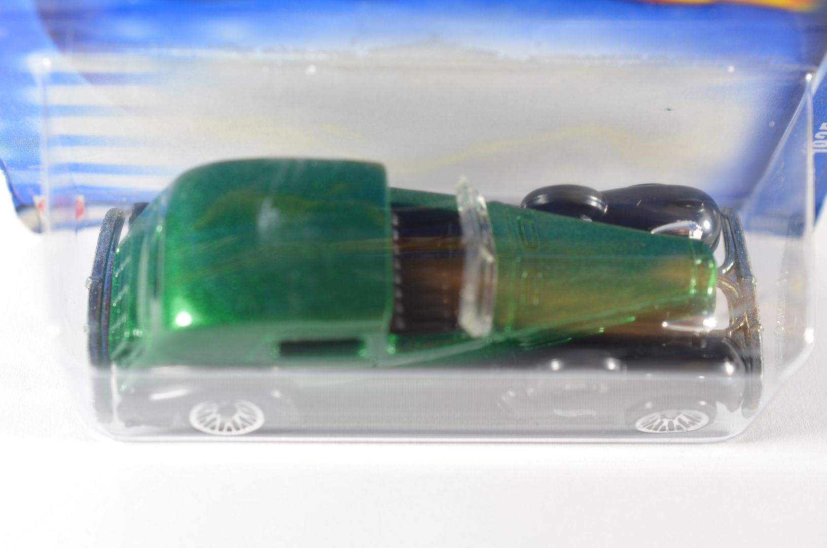 2003 C122...i like green. - Diecast Garage