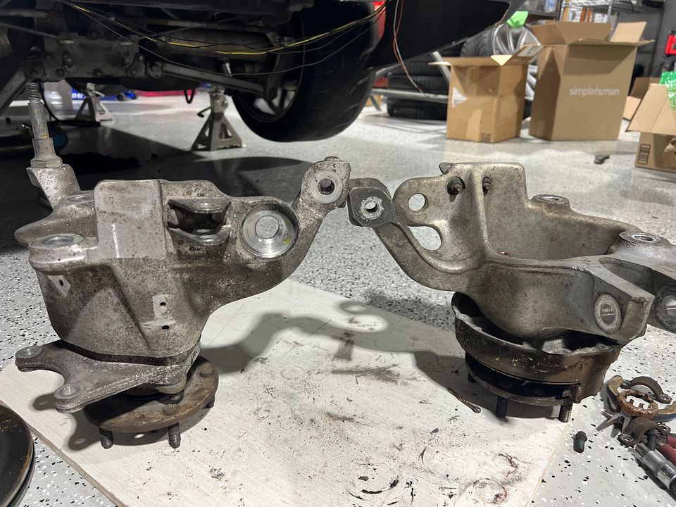 Difference Between early and late rear knuckle - CorvetteForum ...