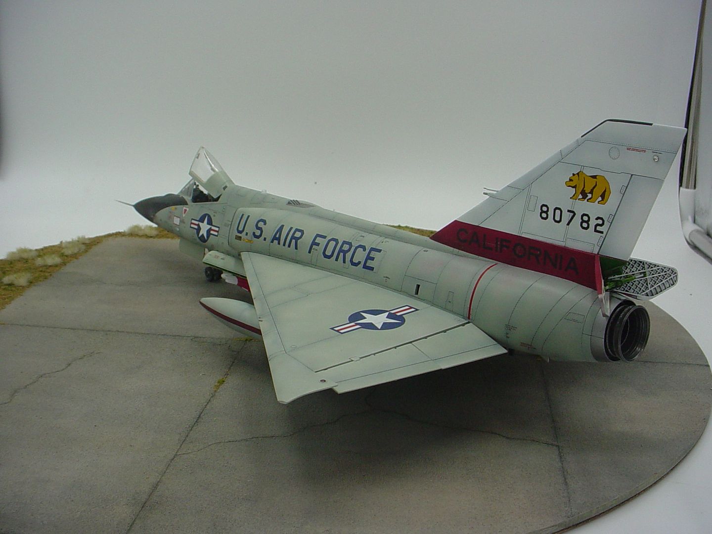 FS 16473 aircraft grey paint for my Monogram F-106 - HyperScale Forums