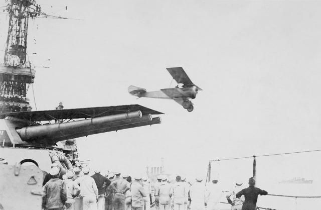 1/48 Texas Flying Off platform - HyperScale Forums