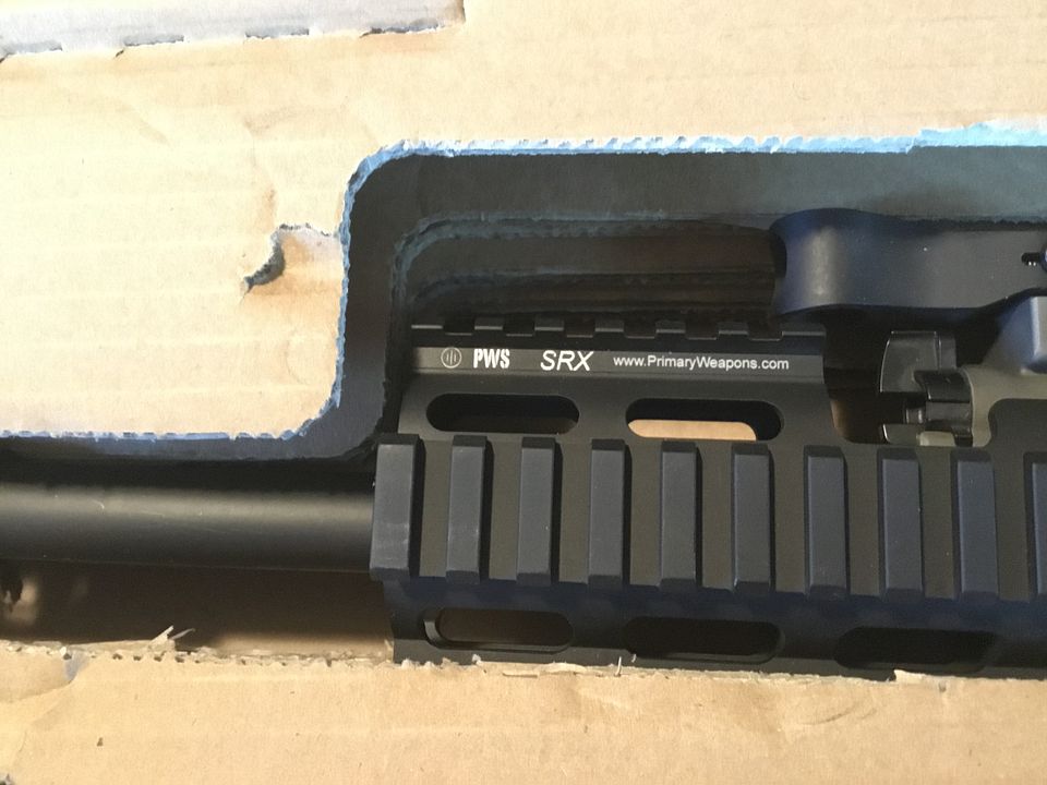 SOLD: - Belgian SCAR 17 with SRX rail extension, magazines and EOTECH ...