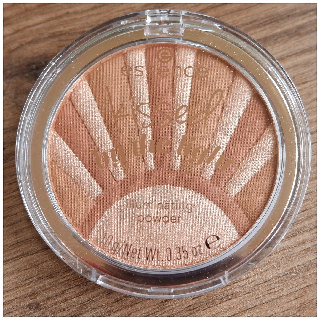 FLOATING IN DREAMS - Reviews . Makeup . Fashion . everyday beauty made ...