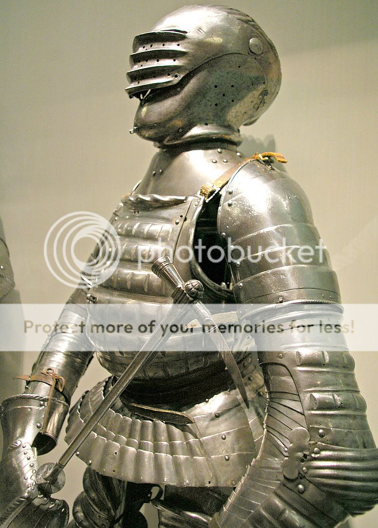 Realistically sized hammer models feel so much more brutal : r ...